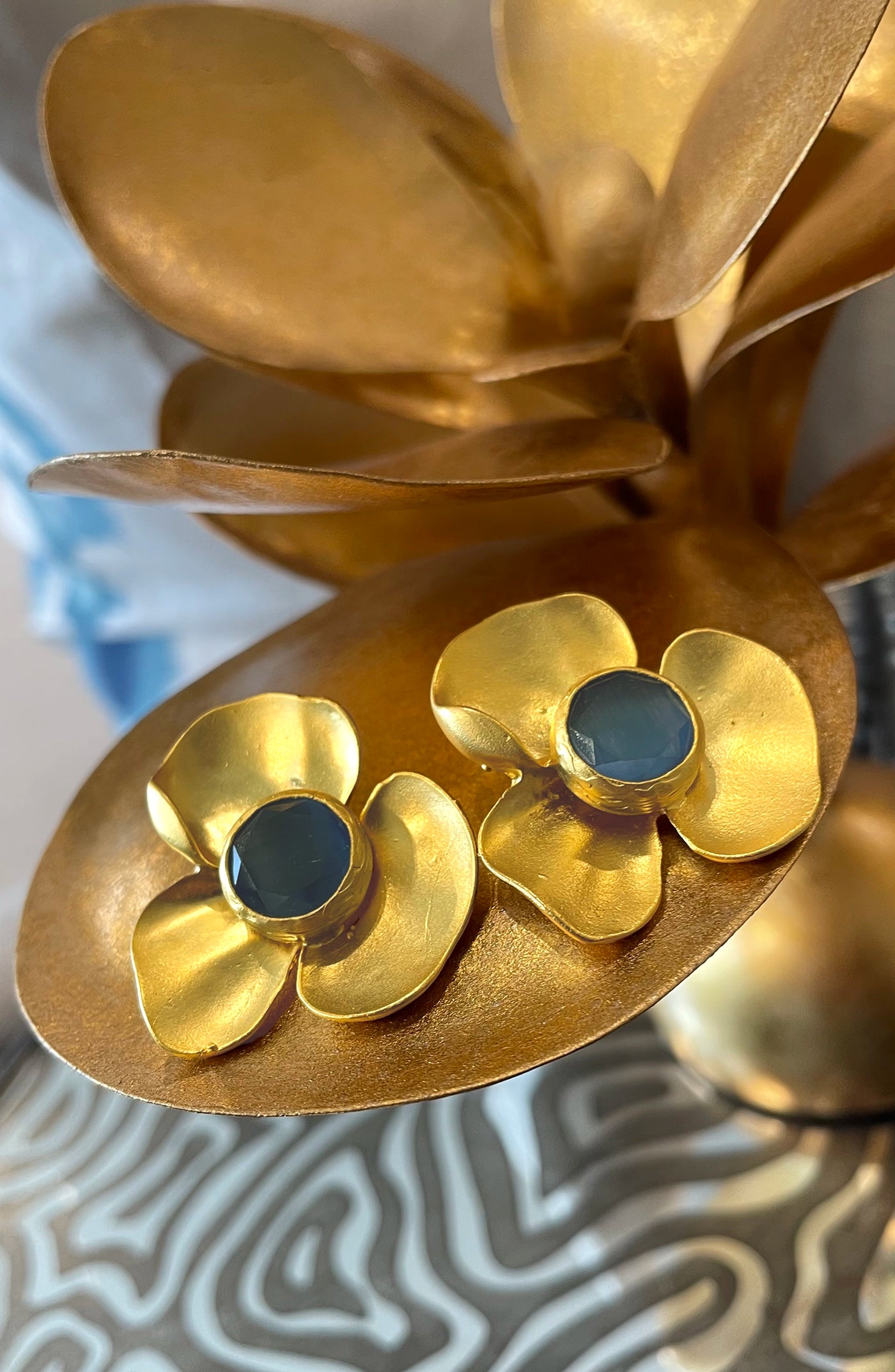 Azure Petal – Eunoé